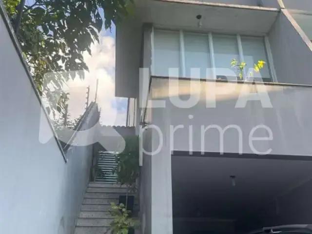 Casa / Sobrado para Venda em São Paulo/SP Vila Pedra Branca 4 Quartos