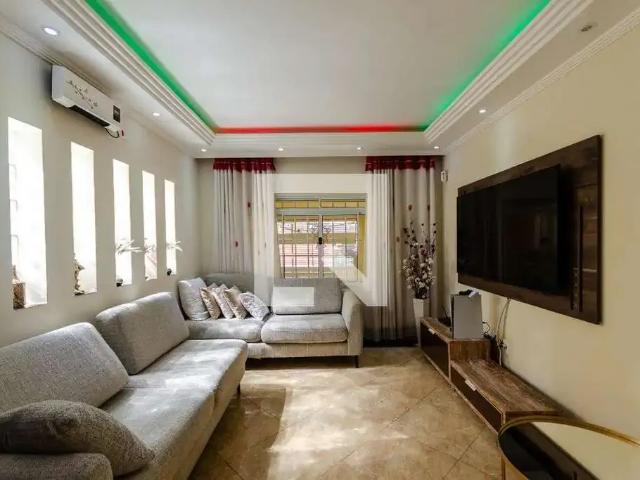 Casa / Sobrado para Venda em São Paulo/SP Vila Penteado 4 Quartos
