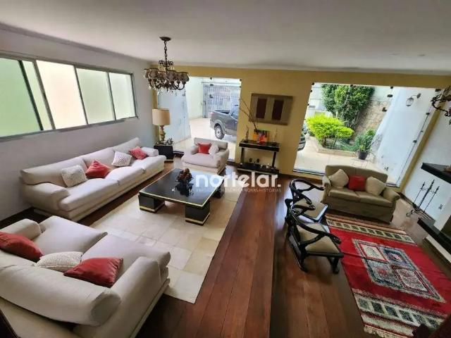Casa / Sobrado para Venda em São Paulo/SP Vila Pereira Barreto 4 Quartos