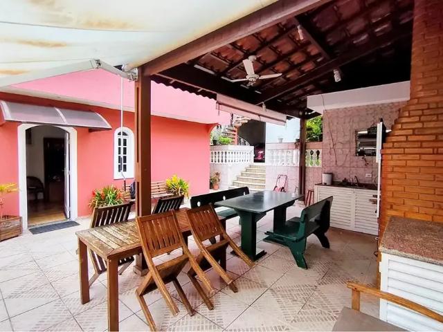 Casa / Sobrado para Venda em São Paulo/SP Vila Ré 4 Quartos