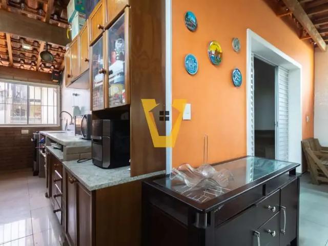 Casa / Sobrado para Venda em São Paulo/SP Vila Romana 6 Quartos