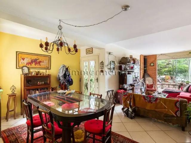 Casa / Sobrado para Venda em São Paulo/SP Vila Romana 3 Quartos