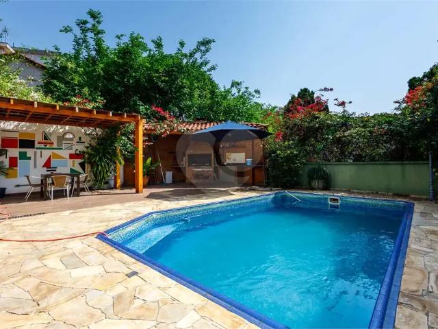 Casa / Sobrado para Venda em São Paulo/SP Vila Romana 3 Quartos