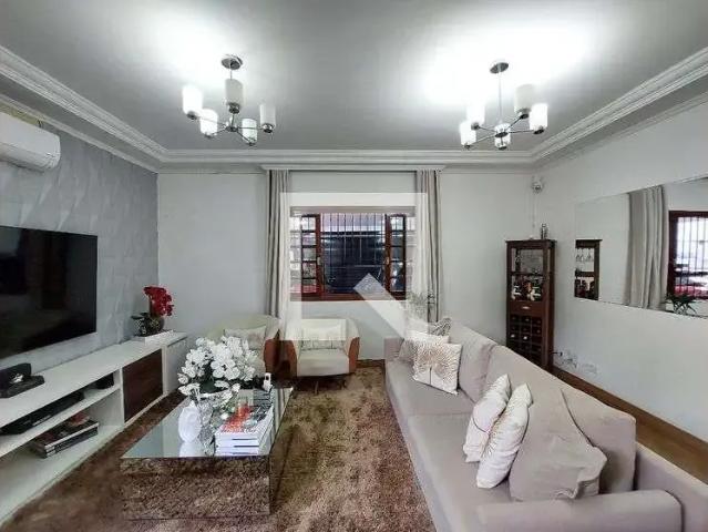 Casa / Sobrado para Venda em São Paulo/SP Vila Romano 4 Quartos