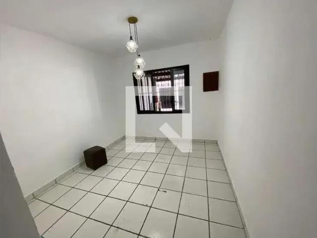Casa / Sobrado para Venda em São Paulo/SP Vila Romano 2 Quartos