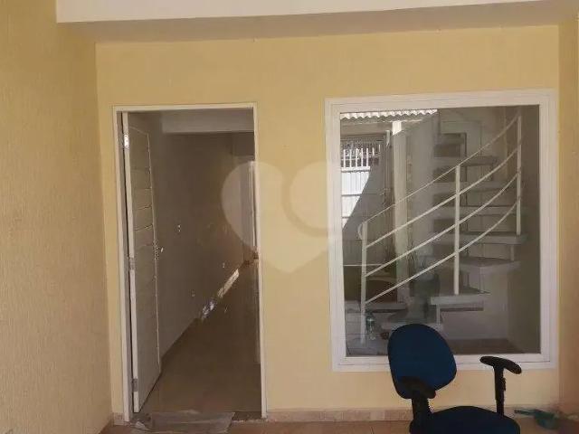 Casa / Sobrado para Venda em São Paulo/SP Vila Romero 3 Quartos