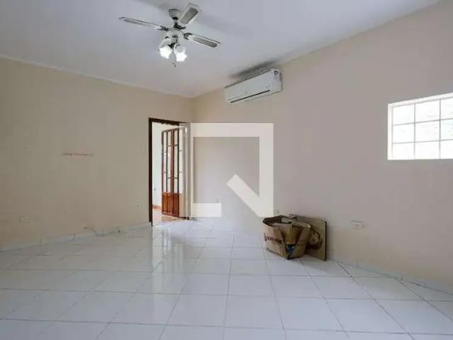 Casa / Sobrado para Venda em São Paulo/SP Vila Santa Maria 2 Quartos