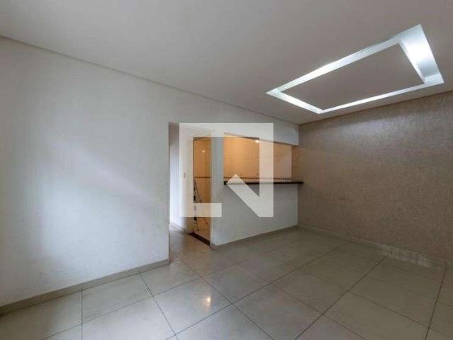 Casa / Sobrado para Venda em São Paulo/SP Vila Santa Clara 4 Quartos