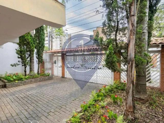 Casa / Sobrado para Venda em São Paulo/SP Vila Sônia 3 Quartos