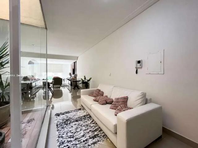 Casa / Sobrado para Venda em São Paulo/SP Vila Sônia 3 Quartos