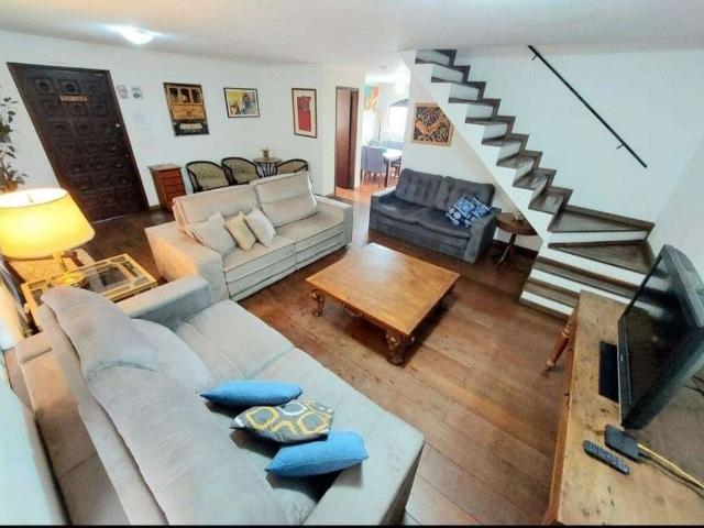 Casa / Sobrado para Venda em São Paulo/SP Vila Sônia 6 Quartos