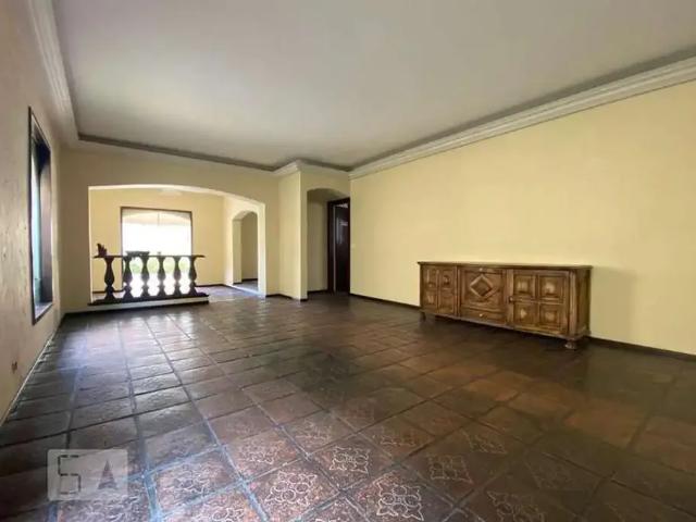 Casa / Sobrado para Venda em São Paulo/SP Vila Sônia 4 Quartos