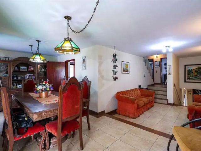 Casa / Sobrado para Venda em São Paulo/SP Vila Sônia 4 Quartos