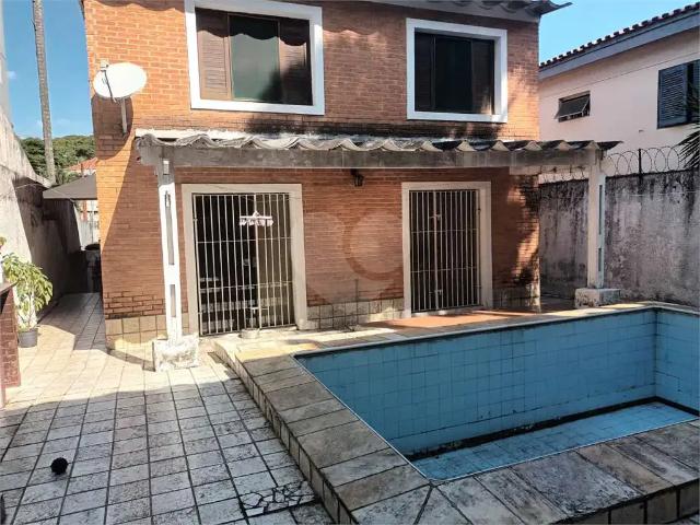 Casa / Sobrado para Venda em São Paulo/SP Vila Sônia 4 Quartos