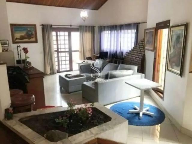 Casa / Sobrado para Venda em São Paulo/SP Vila Sônia 6 Quartos