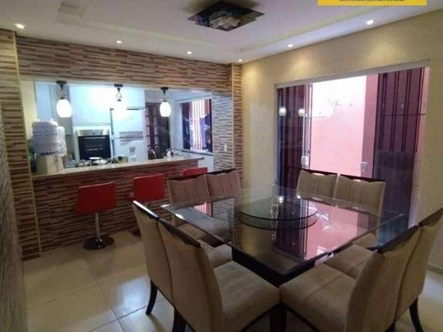 Casa / Sobrado para Venda em São Paulo/SP Vila União Zona Leste 4 Quartos