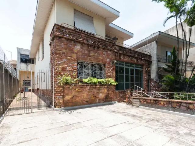 Casa / Sobrado para Venda em São Paulo/SP Aclimação 4 Quartos