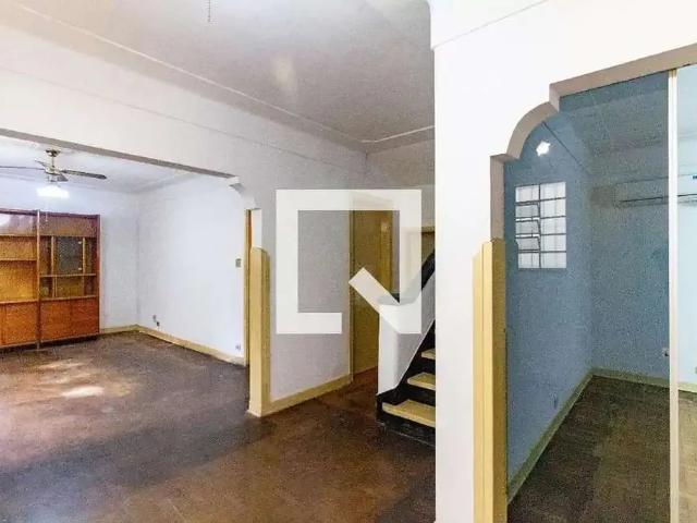 Casa / Sobrado para Venda em São Paulo/SP Aclimação 4 Quartos