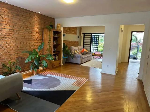 Casa / Sobrado para Venda em São Paulo/SP Aclimação 4 Quartos