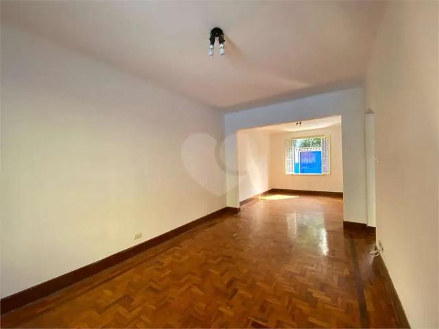 Casa / Sobrado para Venda em São Paulo/SP Aclimação 2 Quartos