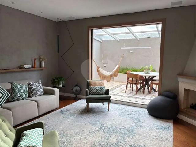 Casa / Sobrado para Venda em São Paulo/SP Aclimação 3 Quartos