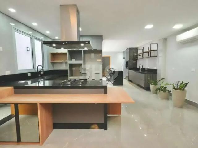 Casa / Sobrado para Venda em São Paulo/SP Água Branca 4 Quartos