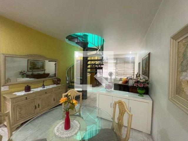 Casa / Sobrado para Venda em São Paulo/SP Água Branca 3 Quartos