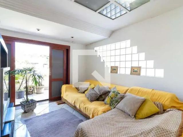 Casa / Sobrado para Venda em São Paulo/SP Água Fria 3 Quartos