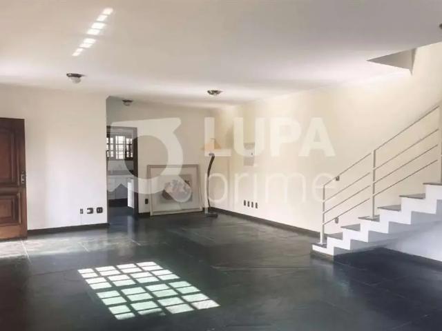 Casa / Sobrado para Venda em São Paulo/SP Água Fria 3 Quartos