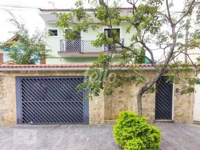 Casa / Sobrado para Venda em São Paulo/SP Água Fria 3 Quartos