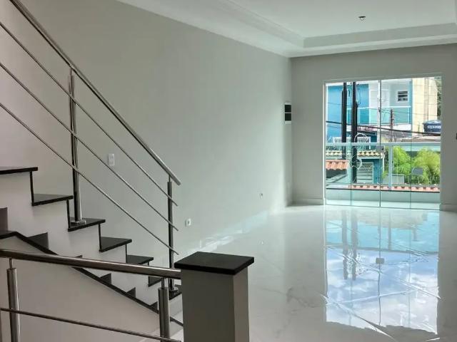 Casa / Sobrado para Venda em São Paulo/SP Água Fria 3 Quartos