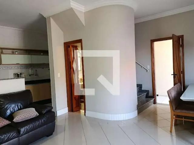 Casa / Sobrado para Venda em São Paulo/SP Água Fria 3 Quartos