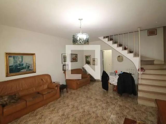Casa / Sobrado para Venda em São Paulo/SP Água Fria 2 Quartos