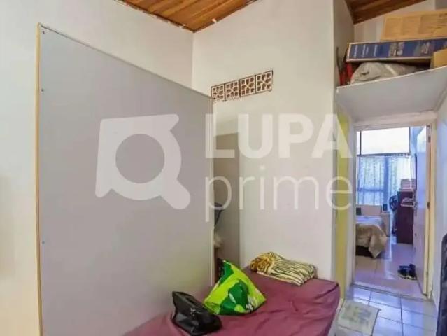 Casa / Sobrado para Venda em São Paulo/SP Água Fria 2 Quartos