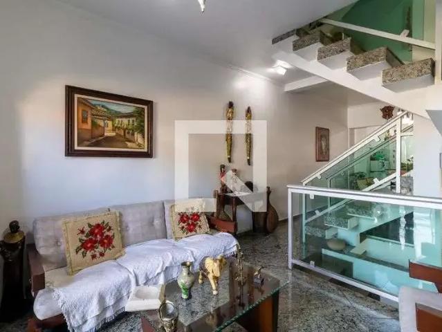 Casa / Sobrado para Venda em São Paulo/SP Água Fria 4 Quartos