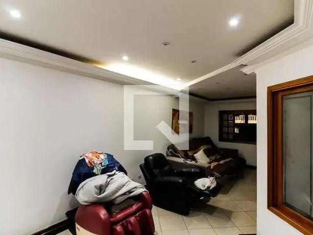 Casa / Sobrado para Venda em São Paulo/SP Água Fria 4 Quartos