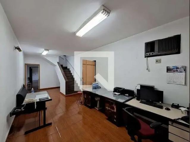Casa / Sobrado para Venda em São Paulo/SP Água Fria 4 Quartos