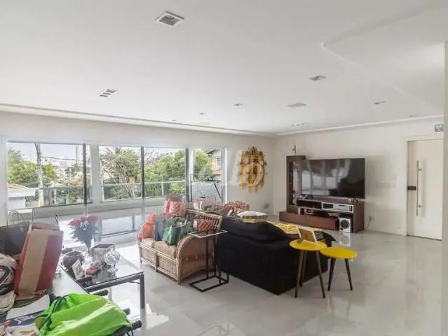Casa / Sobrado para Venda em São Paulo/SP Água Fria 4 Quartos