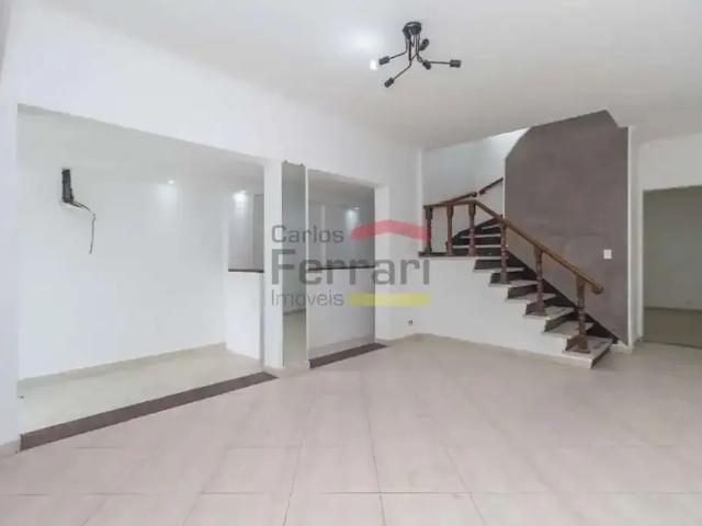 Casa / Sobrado para Venda em São Paulo/SP Água Fria