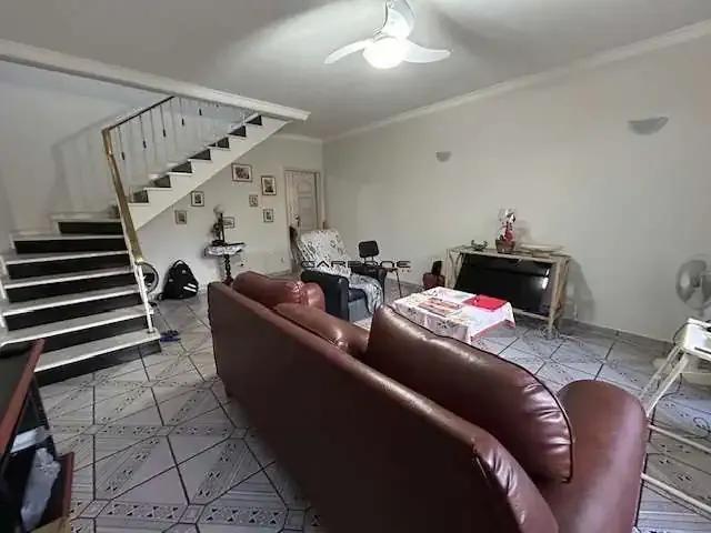 Casa / Sobrado para Venda em São Paulo/SP Água Rasa 3 Quartos