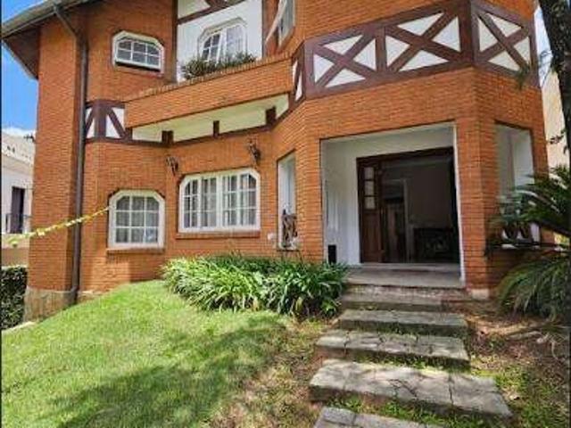 Casa / Sobrado para Venda em São Paulo/SP Alphaville 4 Quartos