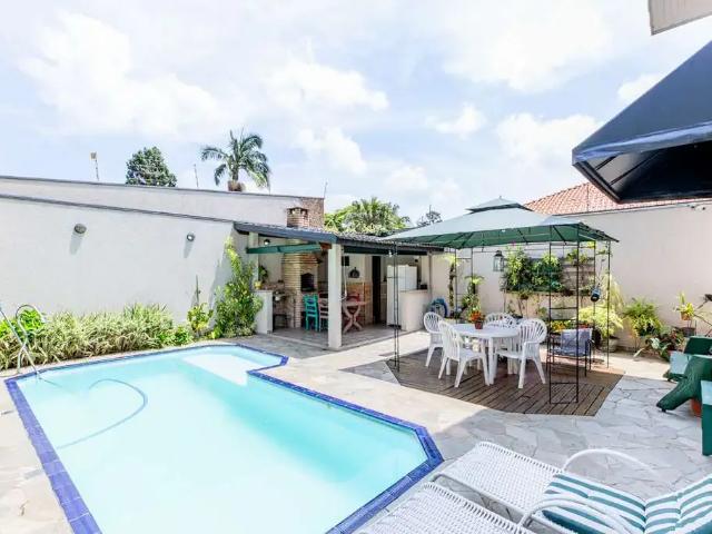 Casa / Sobrado para Venda em São Paulo/SP Alto da Boa Vista 4 Quartos
