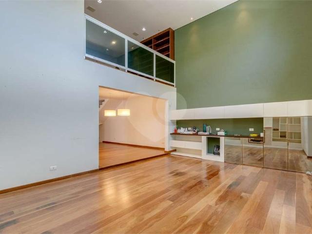 Casa / Sobrado para Venda em São Paulo/SP Alto da Boa Vista 4 Quartos