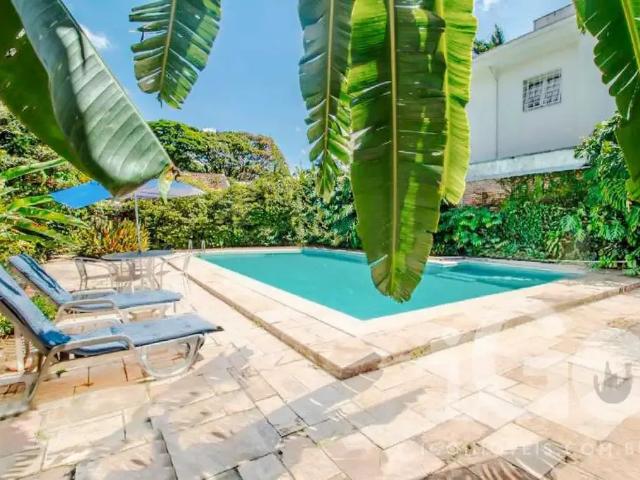 Casa / Sobrado para Venda em São Paulo/SP Alto da Boa Vista 4 Quartos