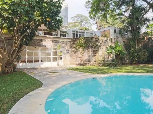 Casa / Sobrado para Venda em São Paulo/SP Alto da Boa Vista 4 Quartos