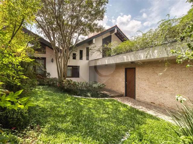 Casa / Sobrado para Venda em São Paulo/SP Alto da Boa Vista 4 Quartos