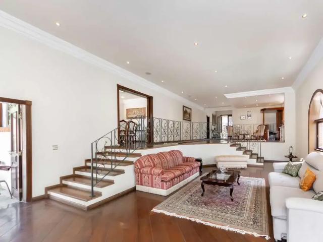 Casa / Sobrado para Venda em São Paulo/SP Alto da Boa Vista 4 Quartos