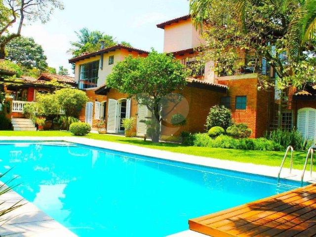 Casa / Sobrado para Venda em São Paulo/SP Alto da Boa Vista 4 Quartos
