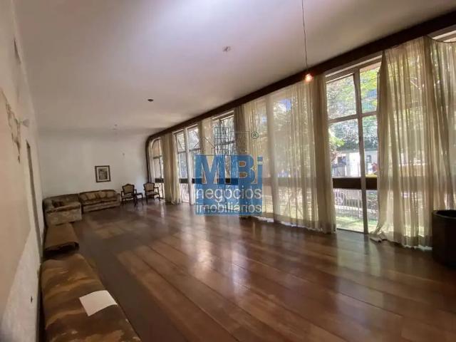 Casa / Sobrado para Venda em São Paulo/SP Alto da Boa Vista 4 Quartos