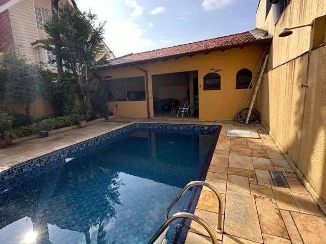 Casa / Sobrado para Venda em São Paulo/SP Alto da Boa Vista 4 Quartos